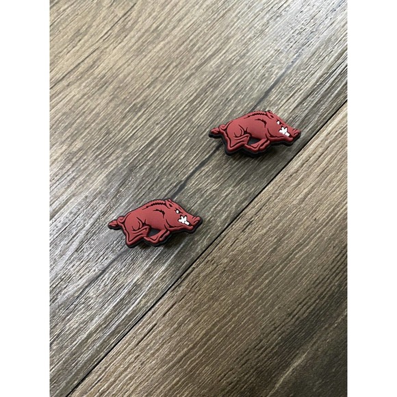 CROCS | Accessories | University Of Arkansas Razorbacks College Charm ...